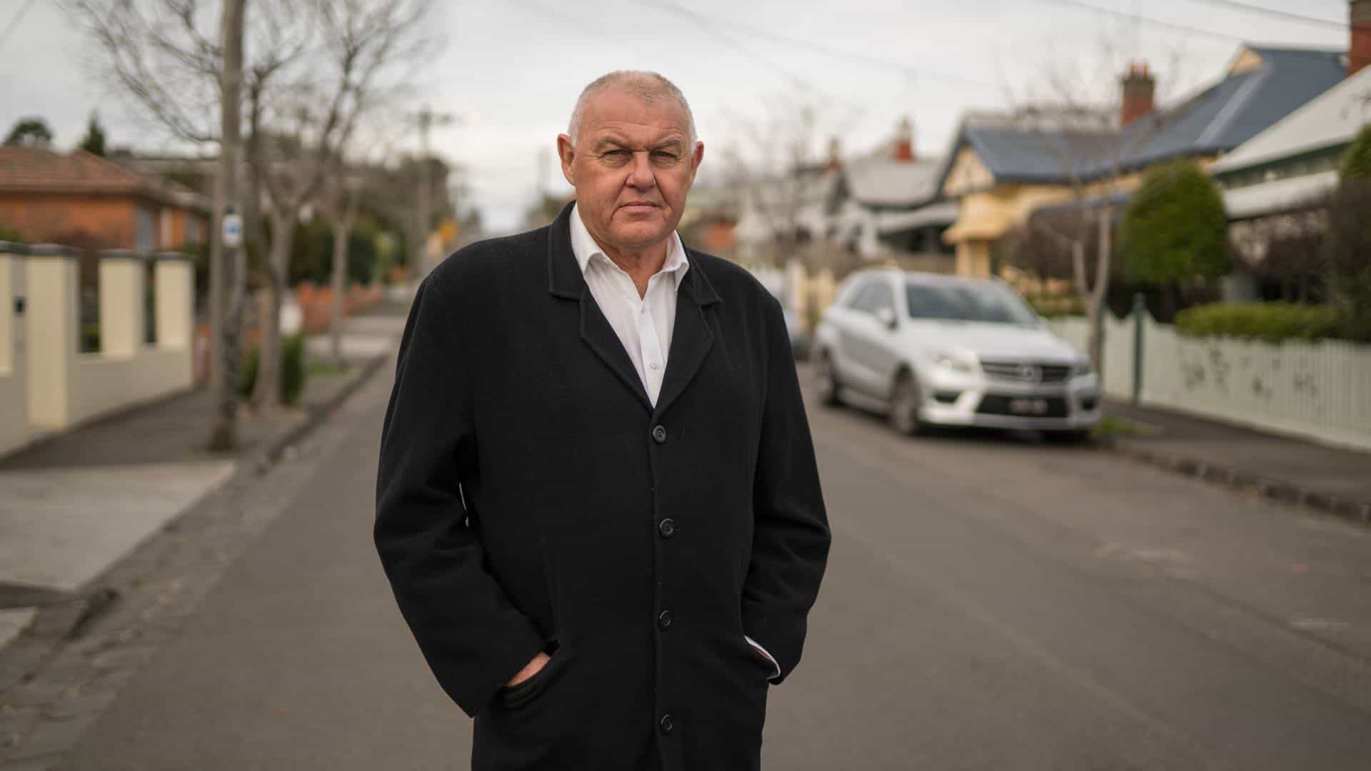 Ron Iddles – The Good Cop S1 | Watch it on DStv